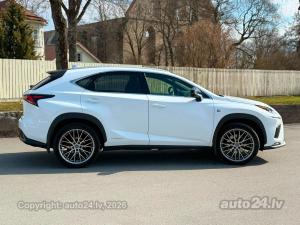Balts Lexus NX 2018 Tallina, ar dzinēja tilpumu 2.50 L un nobraukumu 268 tūkst. km par 26000 €, foto 6 vietnē AUTOMOTO.COM.LV