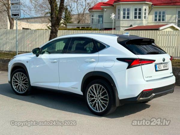 Balts Lexus NX 2018 Tallina, ar dzinēja tilpumu 2.50 L un nobraukumu 268 tūkst. km par 26000 €, foto 6 vietnē AUTOMOTO.COM.LV