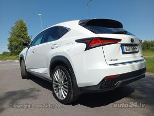 Balts Lexus NX 2018 Tallina, ar dzinēja tilpumu 2.50 L un nobraukumu 268 tūkst. km par 26000 €, foto 15 vietnē AUTOMOTO.COM.LV