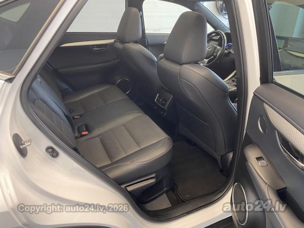 Balts Lexus NX 2018 Tallina, ar dzinēja tilpumu 2.50 L un nobraukumu 91 tūkst. km par 30900 €, foto 8 vietnē AUTOMOTO.COM.LV