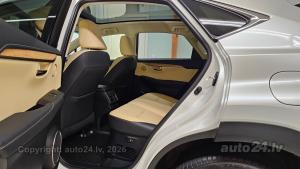 Белый Лексус НХ 2018 в Таллин, объемом двигателя 2.50 л и пробегом 109 тыс. км за 30495 €, фото 13 на AUTOMOTO.COM.LV