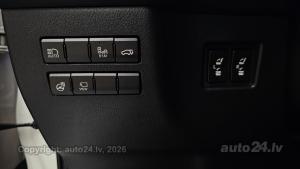 Белый Лексус НХ 2019 в Таллин, объемом двигателя 2.50 л и пробегом 71 тыс. км за 31995 €, фото 20 на AUTOMOTO.COM.LV