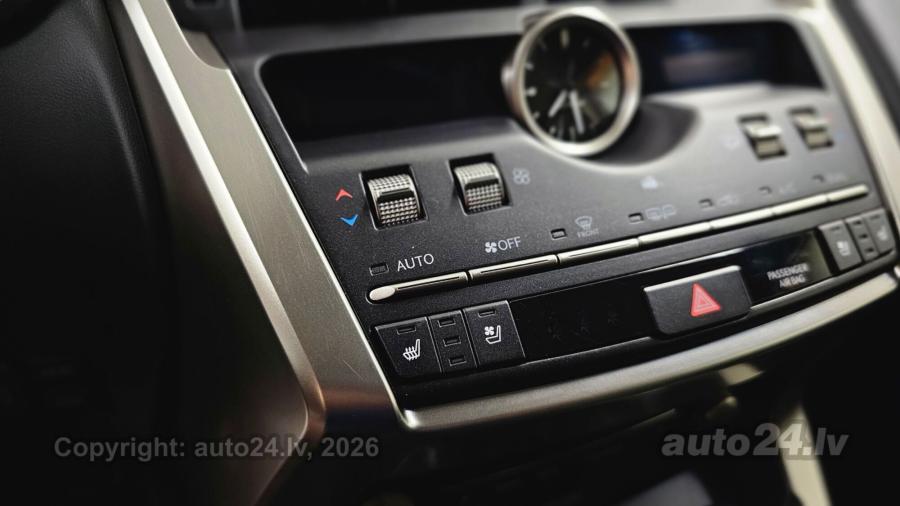 Белый Лексус НХ 2019 в Таллин, объемом двигателя 2.50 л и пробегом 71 тыс. км за 31995 €, фото 23 на AUTOMOTO.COM.LV