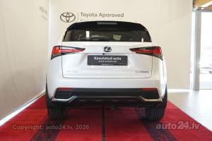 Balts Lexus NX 2021 Tartu, ar dzinēja tilpumu 2.50 L un nobraukumu 104 tūkst. km par 28990 €, foto 5 vietnē AUTOMOTO.COM.LV