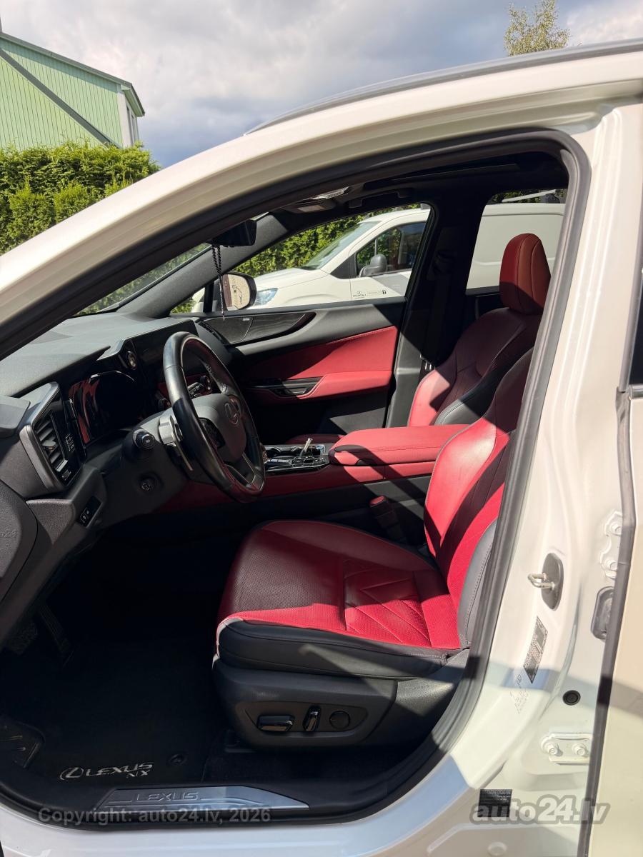 White Lexus NX 2023 in Tallinn, with an engine capacity of 2.50 L and mileage of 64 thousand km for 49000 €, photo 9 on AUTOMOTO.COM.LV