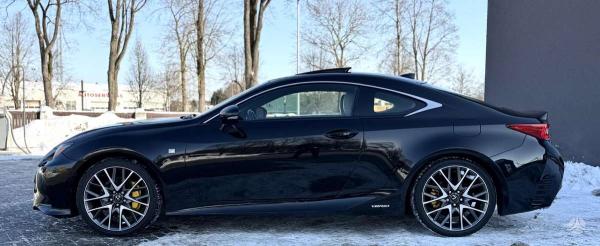 Melns Lexus RC 300h 2016 Tauragė, ar dzinēja tilpumu 2.49 L un nobraukumu 147 tūkst. km par 15800 €, foto 9 vietnē AUTOMOTO.COM.LV