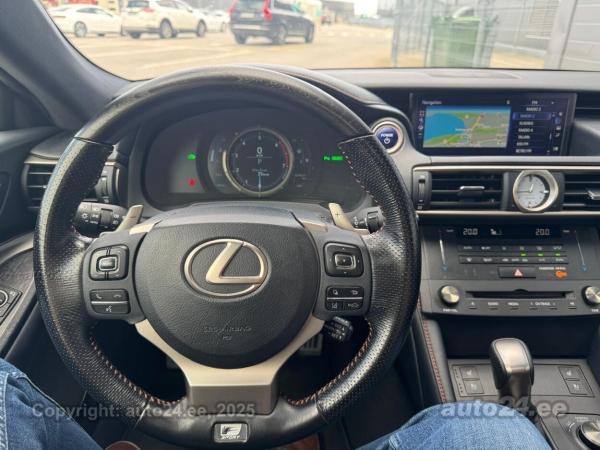Melns Lexus RC 300h 2018 Tallina, ar dzinēja tilpumu 2.50 L un nobraukumu 169 tūkst. km par 27900 €, foto 9 vietnē AUTOMOTO.COM.LV
