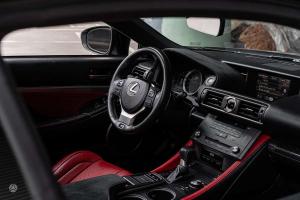 Melns Lexus RC-F 2016 Viļņa, ar dzinēja tilpumu 4.97 L un nobraukumu 188 tūkst. km par 33900 €, foto 7 vietnē AUTOMOTO.COM.LV