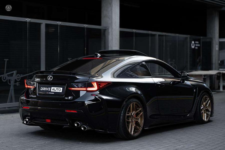 Melns Lexus RC-F 2016 Viļņa, ar dzinēja tilpumu 4.97 L un nobraukumu 188 tūkst. km par 33900 €, foto 12 vietnē AUTOMOTO.COM.LV
