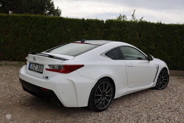 Белый Лексус RC-F 2015 в Алитус, объемом двигателя 5.00 л и пробегом 44 тыс. км за 35800 €, фото 4 на AUTOMOTO.COM.LV