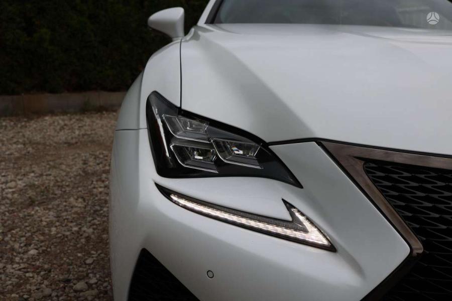 Белый Лексус RC-F 2015 в Алитус, объемом двигателя 5.00 л и пробегом 44 тыс. км за 35800 €, фото 29 на AUTOMOTO.COM.LV
