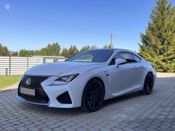 Белый Лексус RC-F 2017 в Паневежис, объемом двигателя 4.97 л и пробегом 63 тыс. км за 39000 €, фото 1 на AUTOMOTO.COM.LV