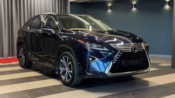 Black Lexus RX 200t 2018 in Riga, with an engine capacity of 2.00 L and mileage of 125 thousand km for 24900 €, photo 4 on AUTOMOTO.COM.LV