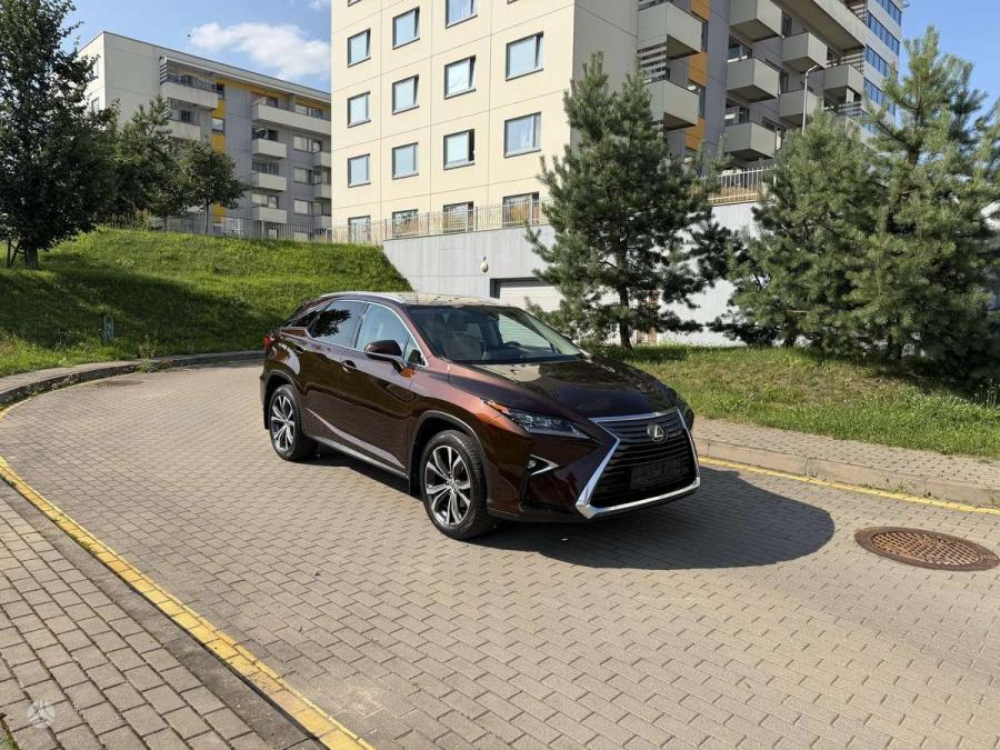 Красный Лексус RX 200t 2016 в Вильнюс, объемом двигателя 2.00 л и пробегом 203 тыс. км за 19800 €, фото 9 на AUTOMOTO.COM.LV