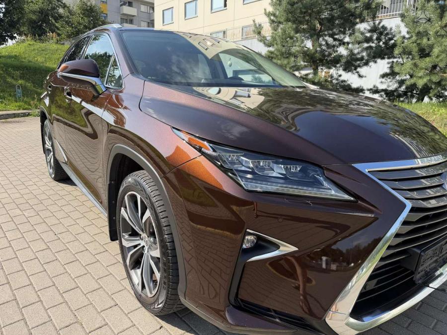 Красный Лексус RX 200t 2016 в Вильнюс, объемом двигателя 2.00 л и пробегом 203 тыс. км за 19800 €, фото 16 на AUTOMOTO.COM.LV