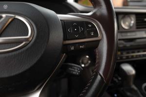 White Lexus RX 200t 2017 in Jelgava, with an engine capacity of 2.00 L and mileage of 183 thousand km for 23090 €, photo 20 on AUTOMOTO.COM.LV