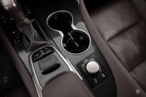 White Lexus RX 200t 2017 in Jelgava, with an engine capacity of 2.00 L and mileage of 183 thousand km for 23090 €, photo 23 on AUTOMOTO.COM.LV