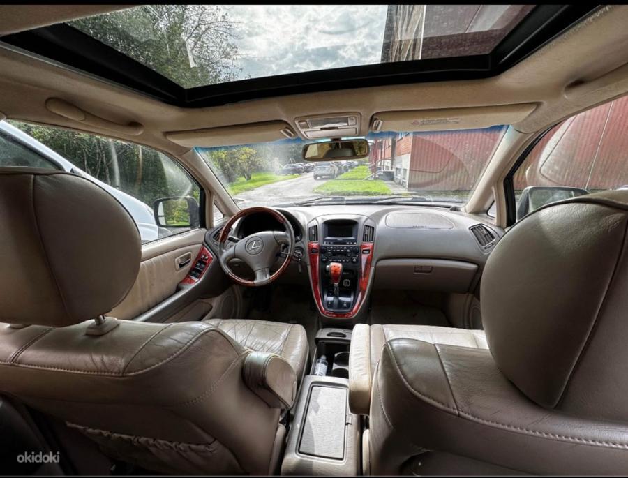 Melns Lexus RX 300 2003 Rapla, ar dzinēja tilpumu 3.00 L un nobraukumu 238 tūkst. km par 4000 €, foto 6 vietnē AUTOMOTO.COM.LV
