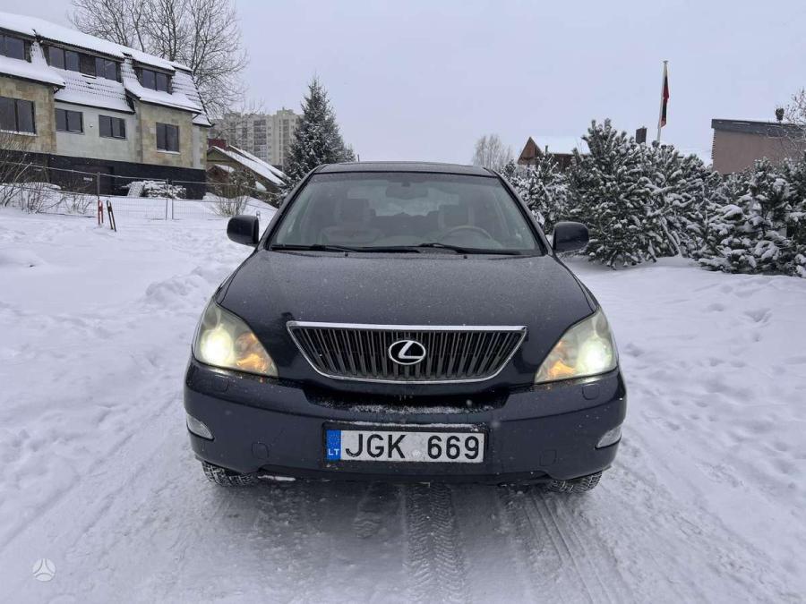 Blue Lexus RX 300 2004 in Vilnius, with an engine capacity of 3.00 L and mileage of 361 thousand km for 3950 €, photo 2 on AUTOMOTO.COM.LV