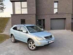Blue Lexus RX 300 2005 in Vilnius, with an engine capacity of 3.00 L and mileage of 302 thousand km for 5000 €, photo 4 on AUTOMOTO.COM.LV