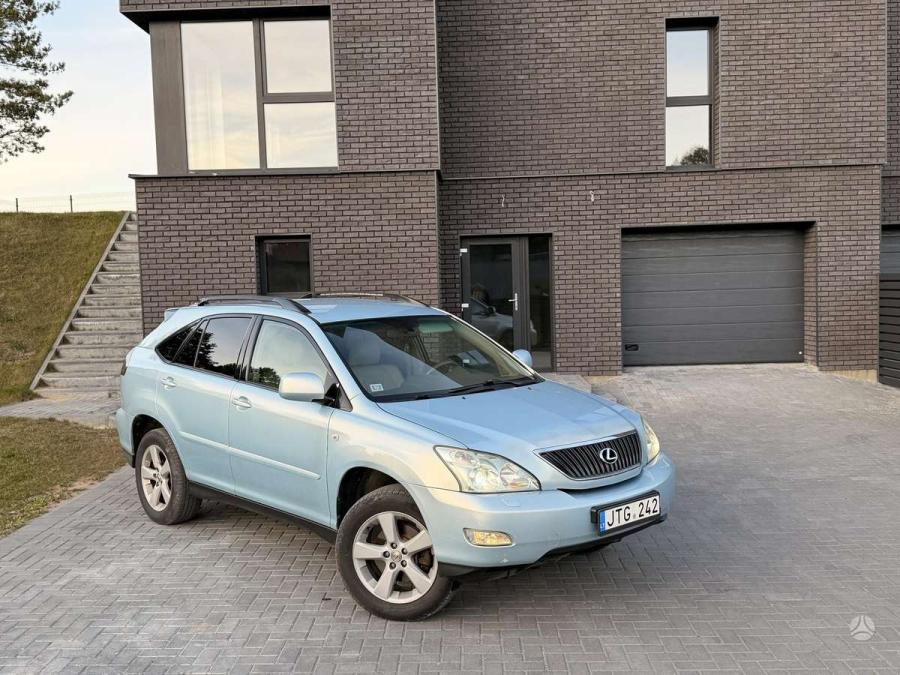 Blue Lexus RX 300 2005 in Vilnius, with an engine capacity of 3.00 L and mileage of 302 thousand km for 5000 €, photo 4 on AUTOMOTO.COM.LV