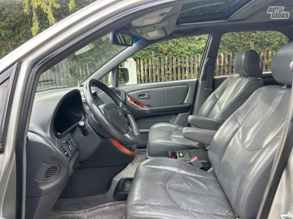 Lexus RX 300 1999 Viļņa, ar dzinēja tilpumu 3.00 L un nobraukumu 221 tūkst. km par 3900 €, foto 10 vietnē AUTOMOTO.COM.LV