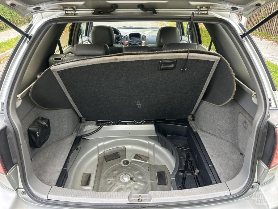 Lexus RX 300 1999 in Vilnius, with an engine capacity of 3.00 L and mileage of 221 thousand km for 3900 €, photo 18 on AUTOMOTO.COM.LV