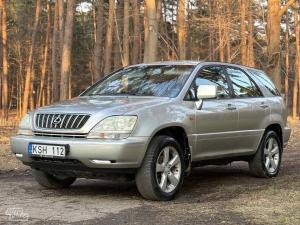 Lexus RX 300 2001 in Kaunas, with an engine capacity of 3.00 L and mileage of 230 thousand km for 2000 €, photo 2 on AUTOMOTO.COM.LV