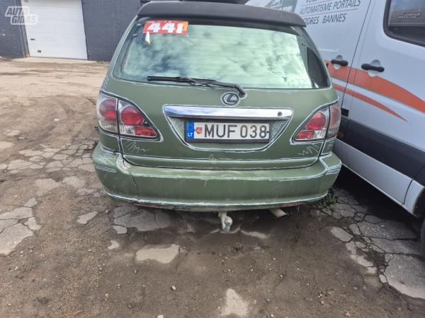 Lexus RX 300 2001 in Kaunas, with an engine capacity of 3.00 L and mileage of 265 thousand km for 1000 €, photo 9 on AUTOMOTO.COM.LV