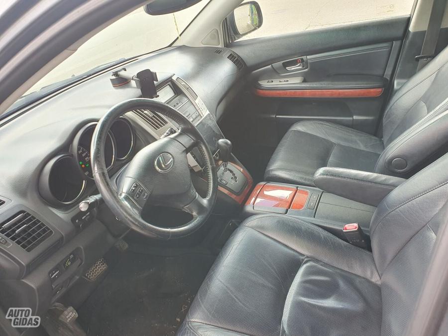 Lexus RX 300 2004 Šauļi, ar dzinēja tilpumu 3.00 L un nobraukumu 312 tūkst. km par 3300 €, foto 13 vietnē AUTOMOTO.COM.LV