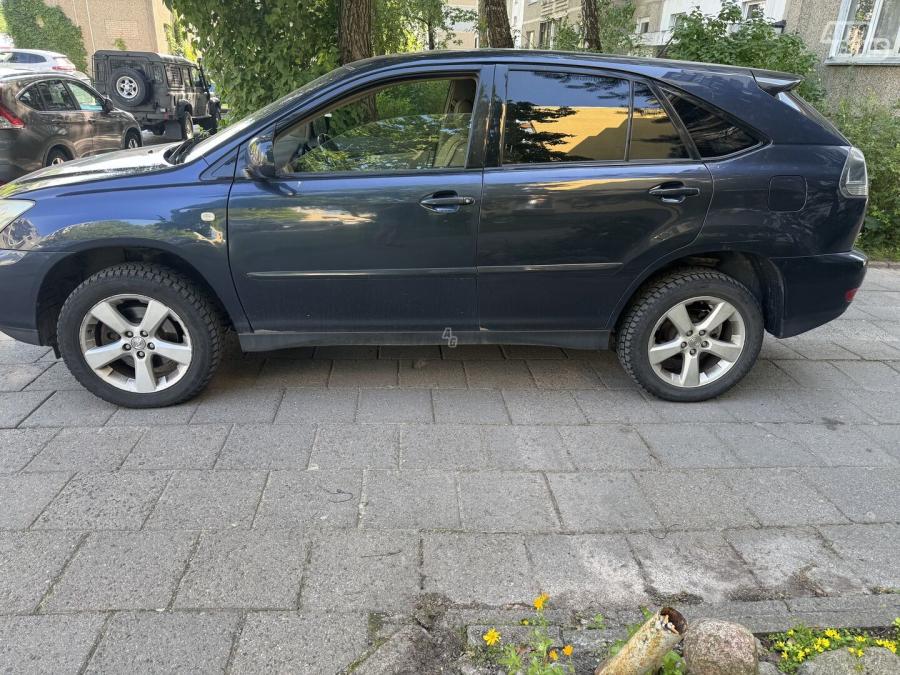 Lexus RX 300 2005 Viļņa, ar dzinēja tilpumu 3.00 L un nobraukumu 396 tūkst. km par 3150 €, foto 6 vietnē AUTOMOTO.COM.LV