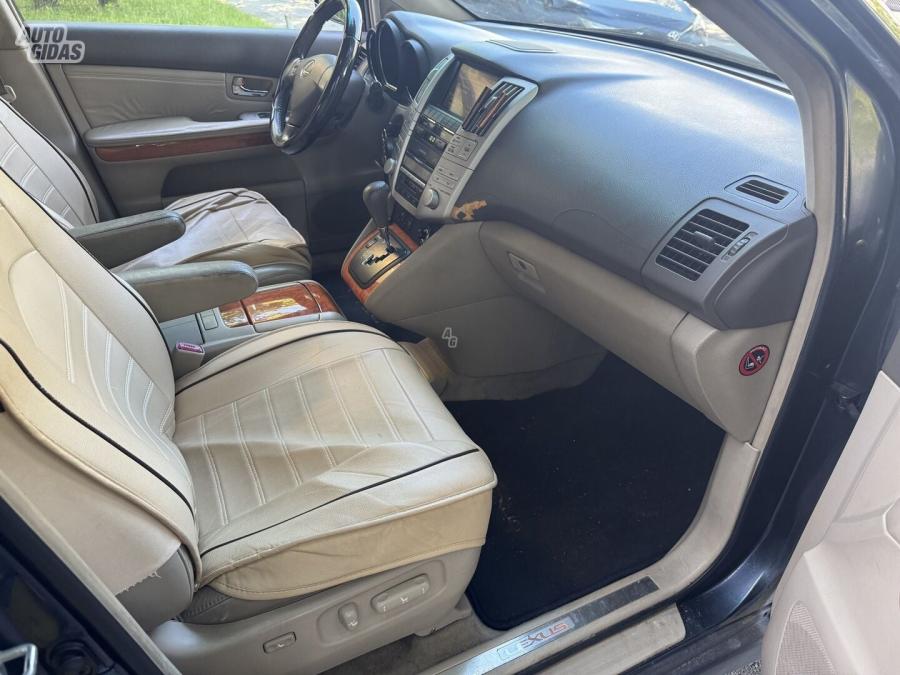 Lexus RX 300 2005 Viļņa, ar dzinēja tilpumu 3.00 L un nobraukumu 396 tūkst. km par 3150 €, foto 15 vietnē AUTOMOTO.COM.LV