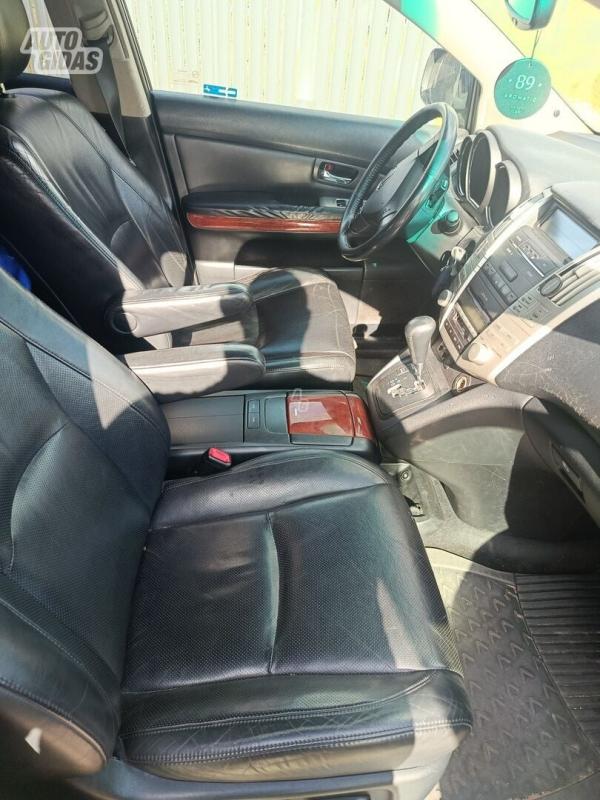 Lexus RX 300 2006 Viļņa, ar dzinēja tilpumu 3.00 L un nobraukumu 343 tūkst. km par 2700 €, foto 4 vietnē AUTOMOTO.COM.LV