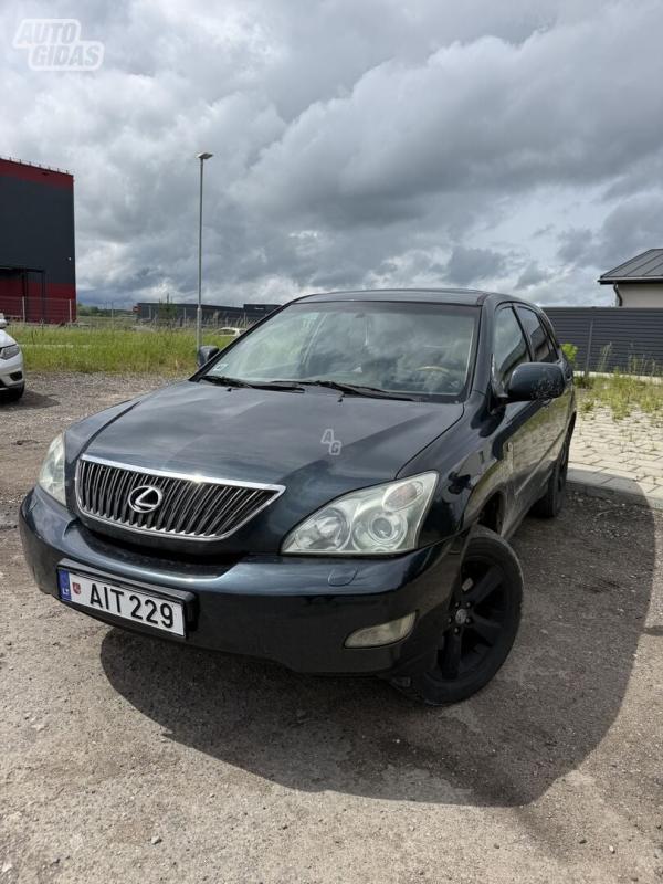 Green Lexus RX 300 2004 in Vilnius, with an engine capacity of 3.00 L and mileage of 302 thousand km for 2850 €, photo 1 on AUTOMOTO.COM.LV