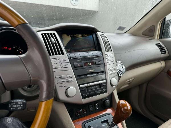 Zaļš Lexus RX 300 2005 Viļņa, ar dzinēja tilpumu 3.00 L un nobraukumu 300 tūkst. km par 3000 €, foto 11 vietnē AUTOMOTO.COM.LV