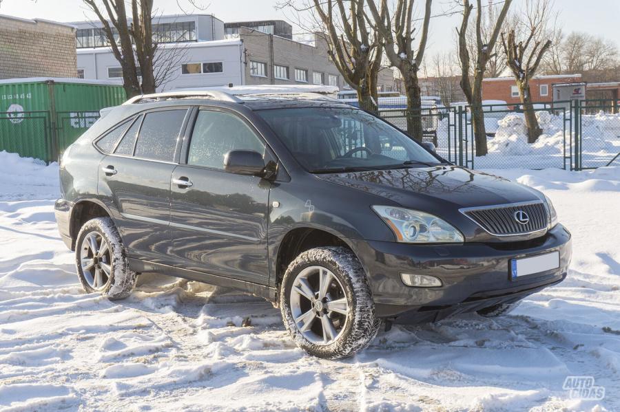 Grey Lexus RX 300 2004 in Klaipeda, with an engine capacity of 3.00 L and mileage of 287 thousand km for 2400 €, photo 4 on AUTOMOTO.COM.LV