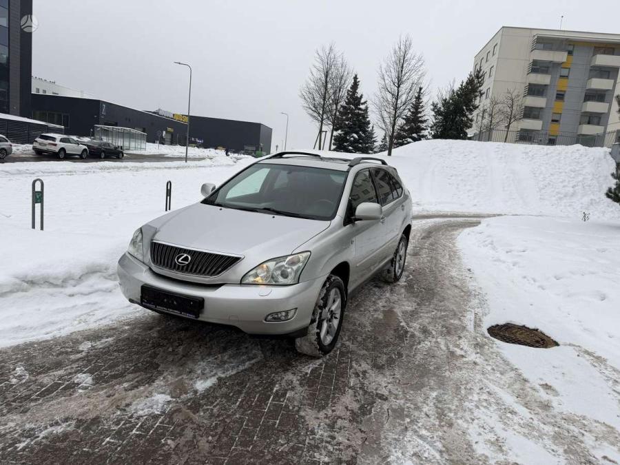 Pelēks Lexus RX 300 2004 Viļņa, ar dzinēja tilpumu 3.00 L un nobraukumu 279 tūkst. km par 3500 €, foto 2 vietnē AUTOMOTO.COM.LV