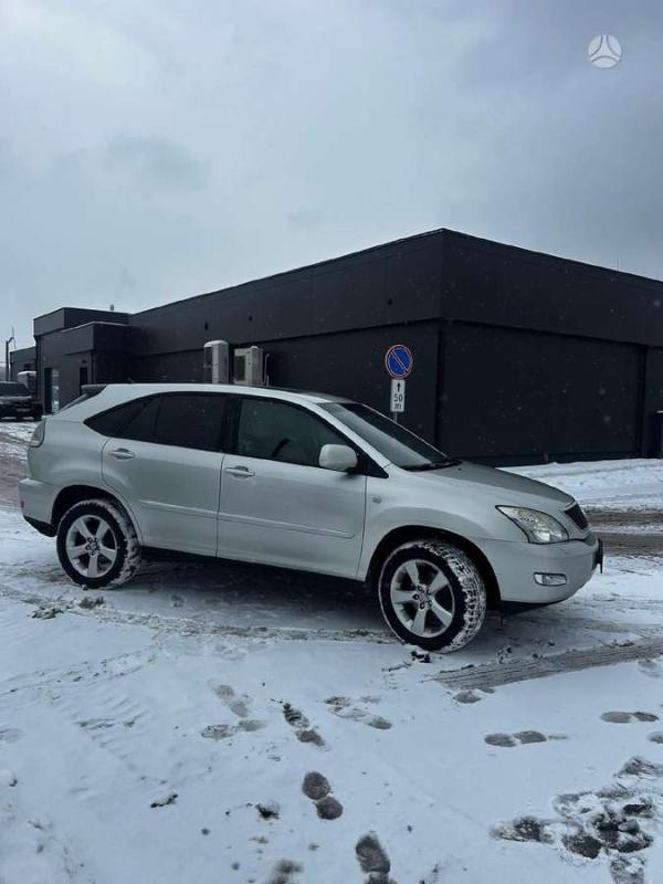 Grey Lexus RX 300 2004 in Vilnius, with an engine capacity of 3.00 L and mileage of 245 thousand km for 3600 €, photo 2 on AUTOMOTO.COM.LV