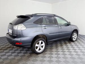 Grey Lexus RX 300 2004 in Tallinn, with an engine capacity of 3.00 L and mileage of 266 thousand km for 2799 €, photo 11 on AUTOMOTO.COM.LV