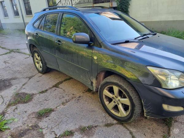 Grey Lexus RX 300 2006 in Kaunas, with an engine capacity of 3.00 L and mileage of 408 thousand km for 2550 €, photo 4 on AUTOMOTO.COM.LV