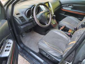 Grey Lexus RX 300 2006 in Kaunas, with an engine capacity of 3.00 L and mileage of 408 thousand km for 2550 €, photo 8 on AUTOMOTO.COM.LV
