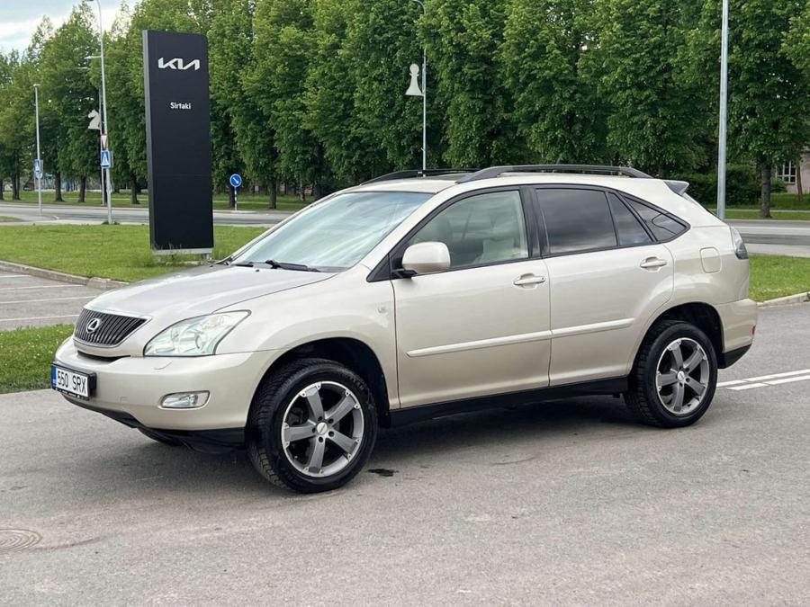 Lexus RX 300 2004 in Narva, with an engine capacity of 3.00 L and mileage of 261 thousand km for 2499 €, photo 13 on AUTOMOTO.COM.LV