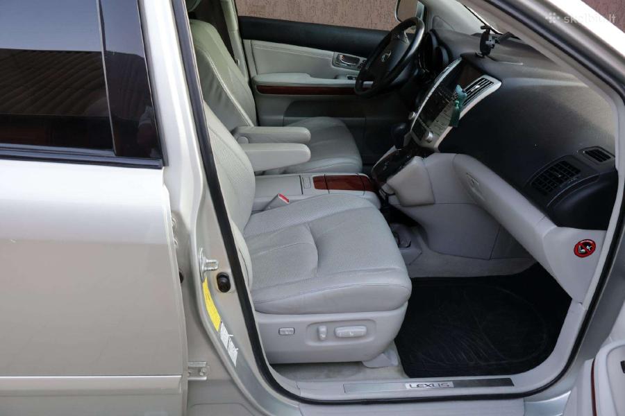 Dzeltens Lexus RX 300 2003 Marijampole, ar dzinēja tilpumu 3.00 L un nobraukumu 185 tūkst. km par 5650 €, foto 7 vietnē AUTOMOTO.COM.LV