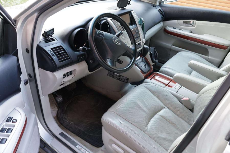 Dzeltens Lexus RX 300 2003 Marijampole, ar dzinēja tilpumu 3.00 L un nobraukumu 185 tūkst. km par 5650 €, foto 9 vietnē AUTOMOTO.COM.LV