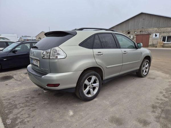 Pelēks Lexus RX 330 2005 Viļņa, ar dzinēja tilpumu 3.30 L un nobraukumu 300 tūkst. km par 2850 €, foto 3 vietnē AUTOMOTO.COM.LV