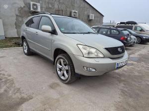 Grey Lexus RX 330 2005 in Vilnius, with an engine capacity of 3.30 L and mileage of 300 thousand km for 2850 €, photo 8 on AUTOMOTO.COM.LV
