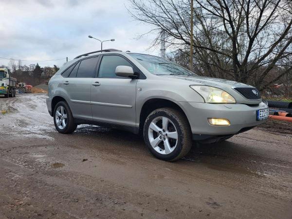 Pelēks Lexus RX 330 2005 Viļņa, ar dzinēja tilpumu 3.30 L un nobraukumu 330 tūkst. km par 3700 €, foto 1 vietnē AUTOMOTO.COM.LV