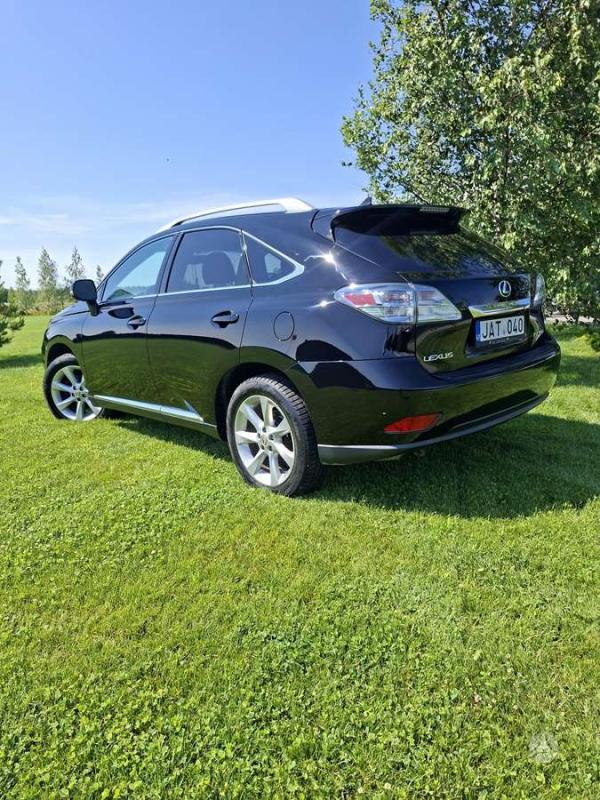 Melns Lexus rx-350 2010 Klaipėda, ar dzinēja tilpumu 3.50 L un nobraukumu 193 tūkst. km par 8999 €, foto 3 vietnē AUTOMOTO.COM.LV