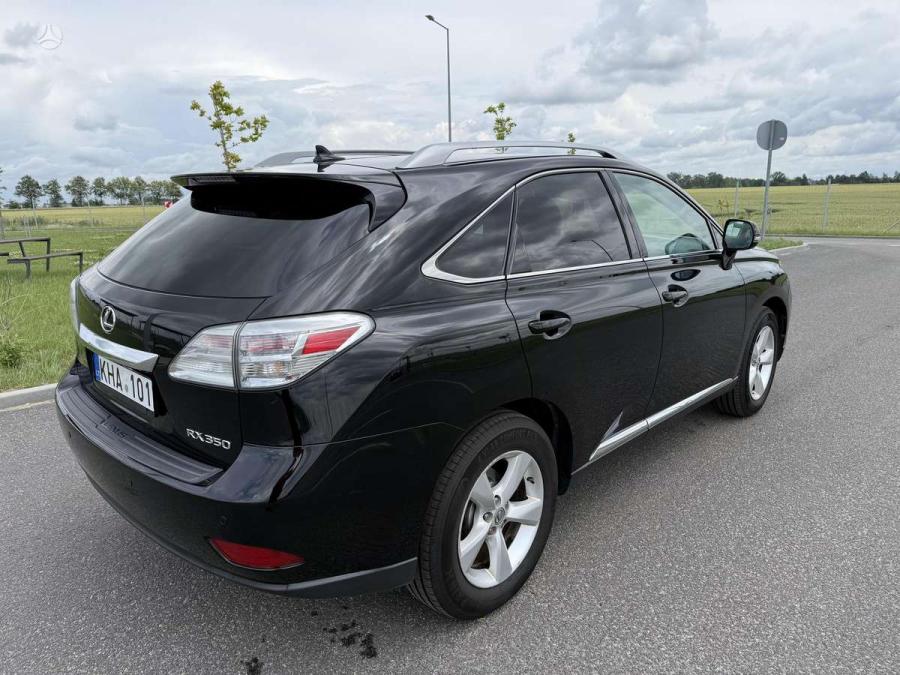 Melns Lexus rx-350 2012 Marijampole, ar dzinēja tilpumu 3.46 L un nobraukumu 405 tūkst. km par 9500 €, foto 6 vietnē AUTOMOTO.COM.LV