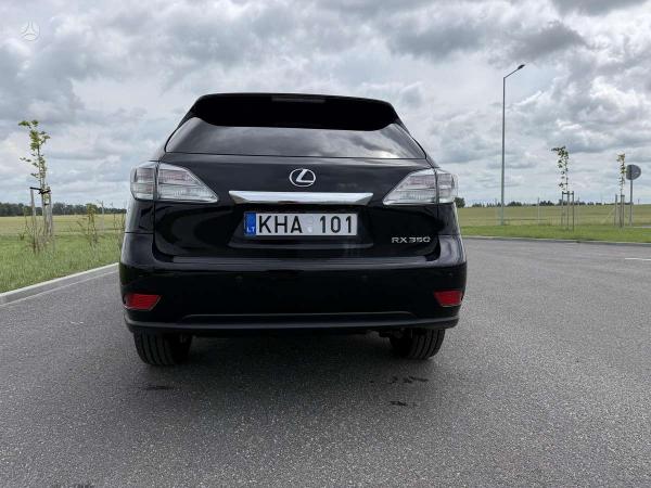 Melns Lexus rx-350 2012 Marijampole, ar dzinēja tilpumu 3.46 L un nobraukumu 405 tūkst. km par 9500 €, foto 6 vietnē AUTOMOTO.COM.LV